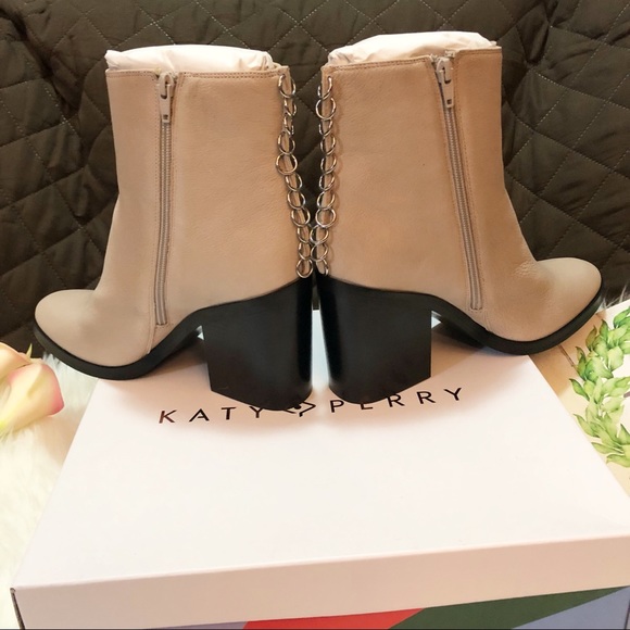 Katy Perry Collections | Shoes | Nwt Katy Perry Nefertiti Oring Boot ...